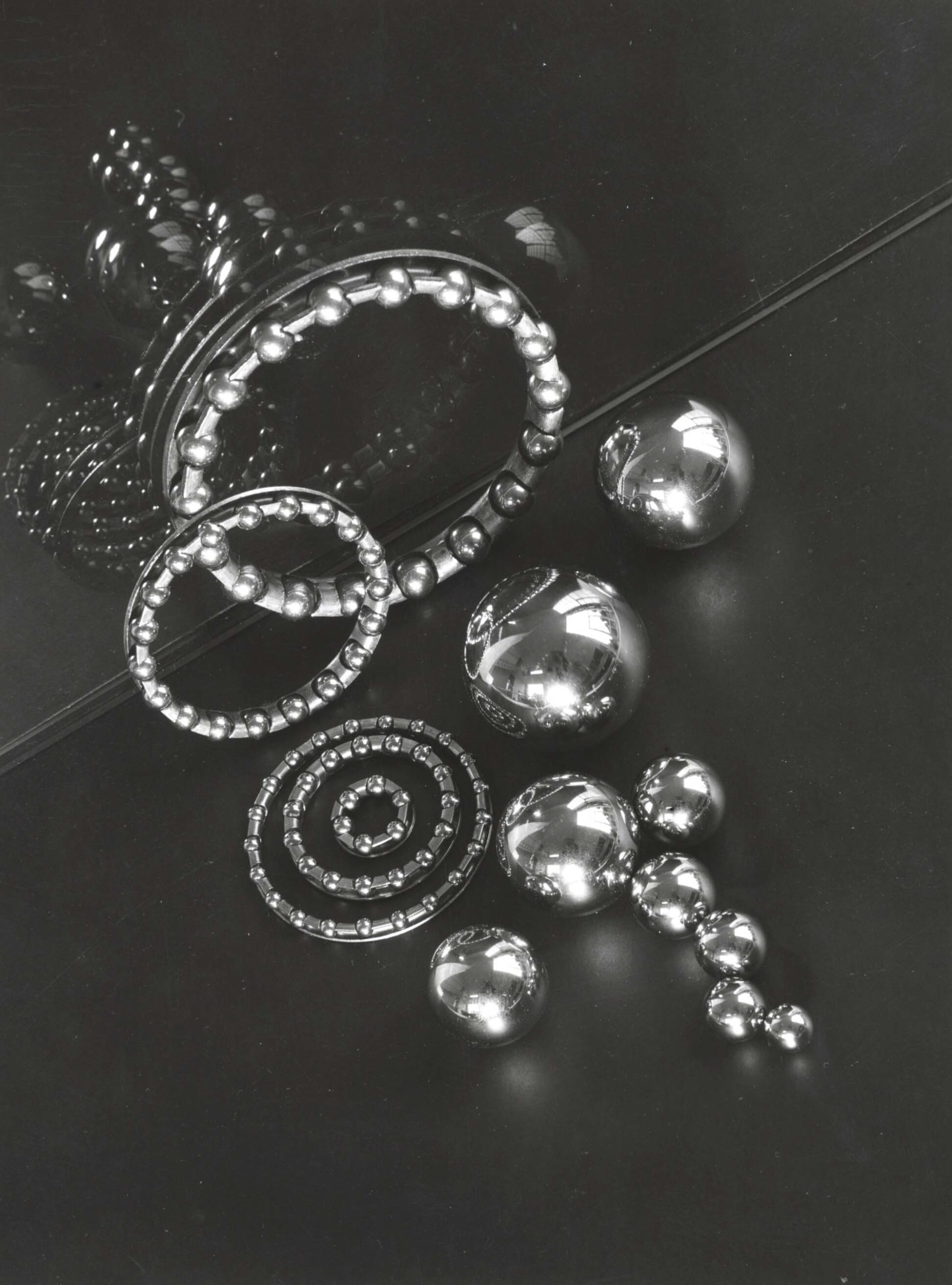 Ball-Bearings : Galerie Julian Sander